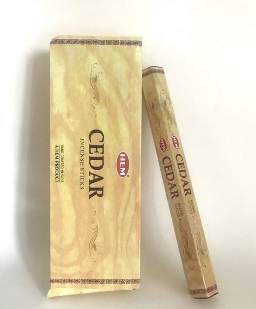 Cedar incense sticks - The Crystal Kingdom Academy